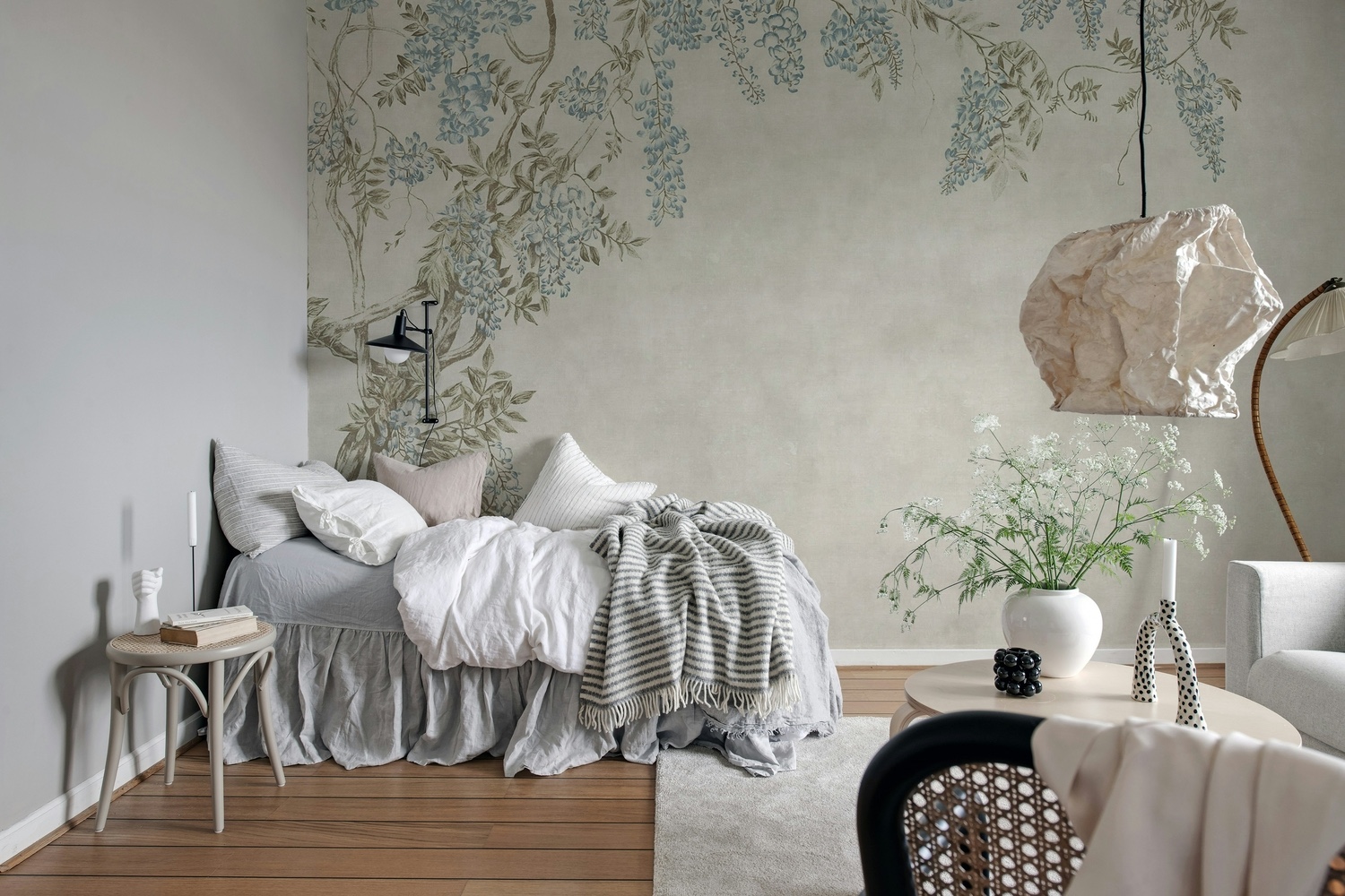 Wisteria Garden, Floral Mural Wallpaper | Hello Circus